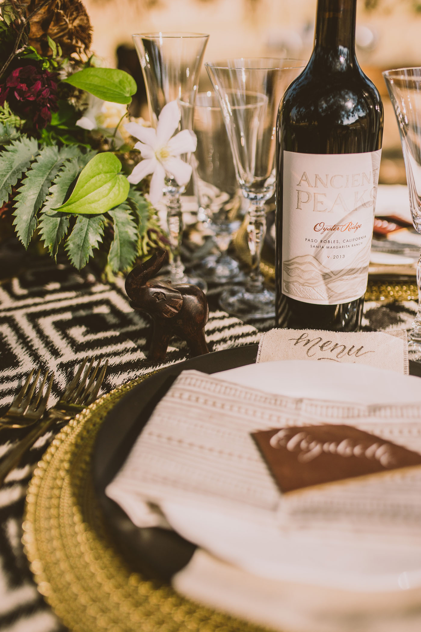 Wild Safari Inspiration Shoot with a Jeep » Michelle Roller