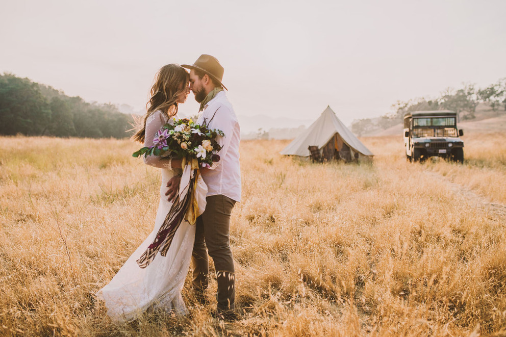 Wild Safari Inspiration Shoot with a Jeep » Michelle Roller